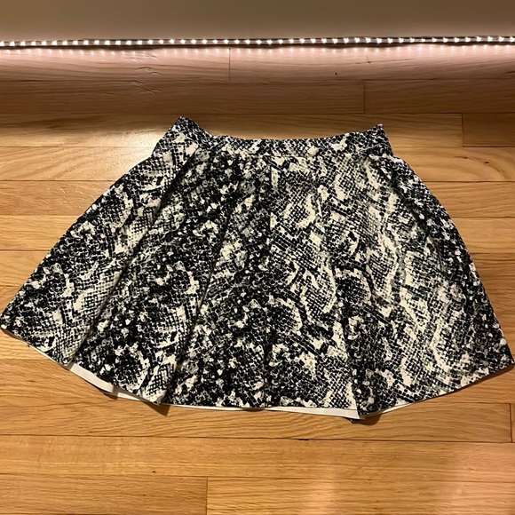 Abercrombie & Fitch | Skirts | Taylor Swift Reputation Inspired Aline ...